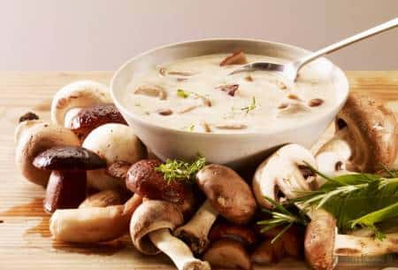 Kaip paruošti kreminę grybų sriubą | ZinauKaip.lt