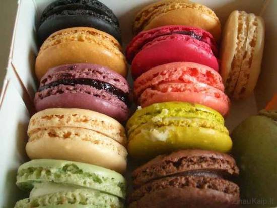 Kaip pagaminti gerus macaroons namuose | ZinauKaip.lt